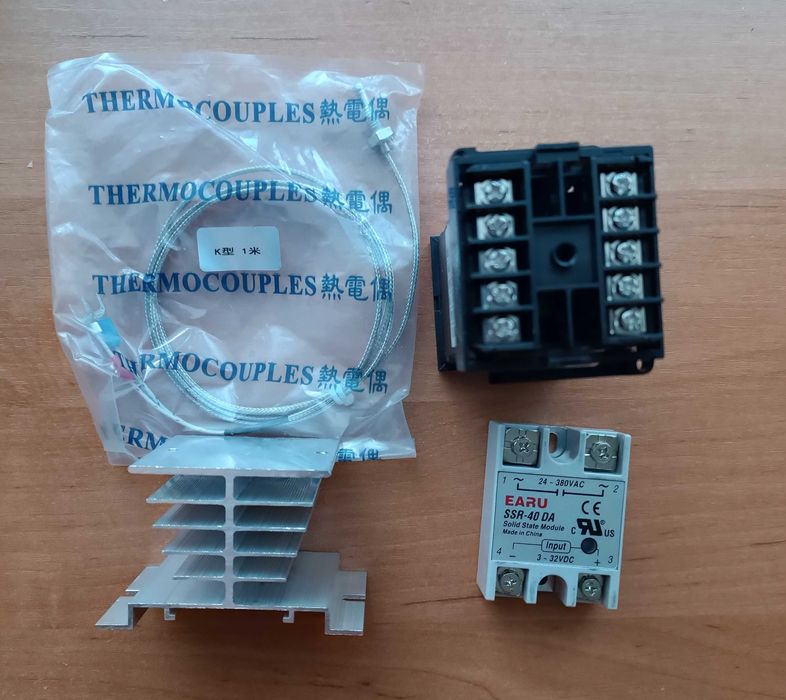 PID-регулятор REX-C100 REX-C100FK02 0..400° термопара 1м радіатор реле ...