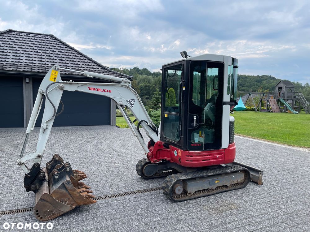 Używany Takeuchi TB23R 2021 - 137 760 PLN - Otomoto.pl