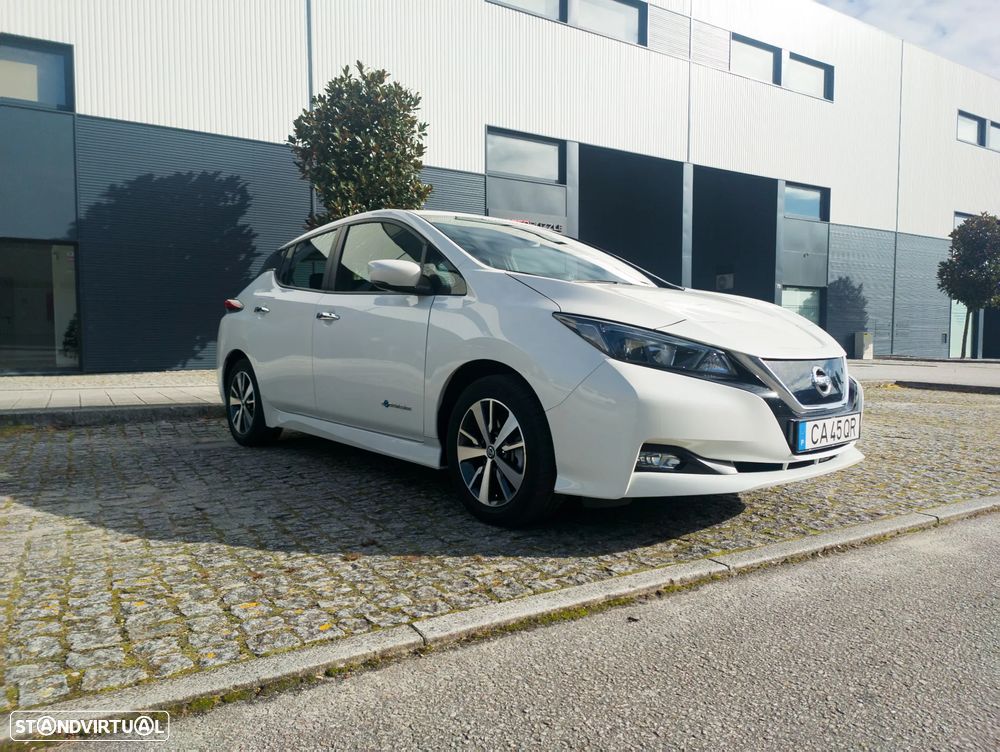 Usado Nissan Leaf 2020 - 15 000 EUR, 31 099 km - Standvirtual.com