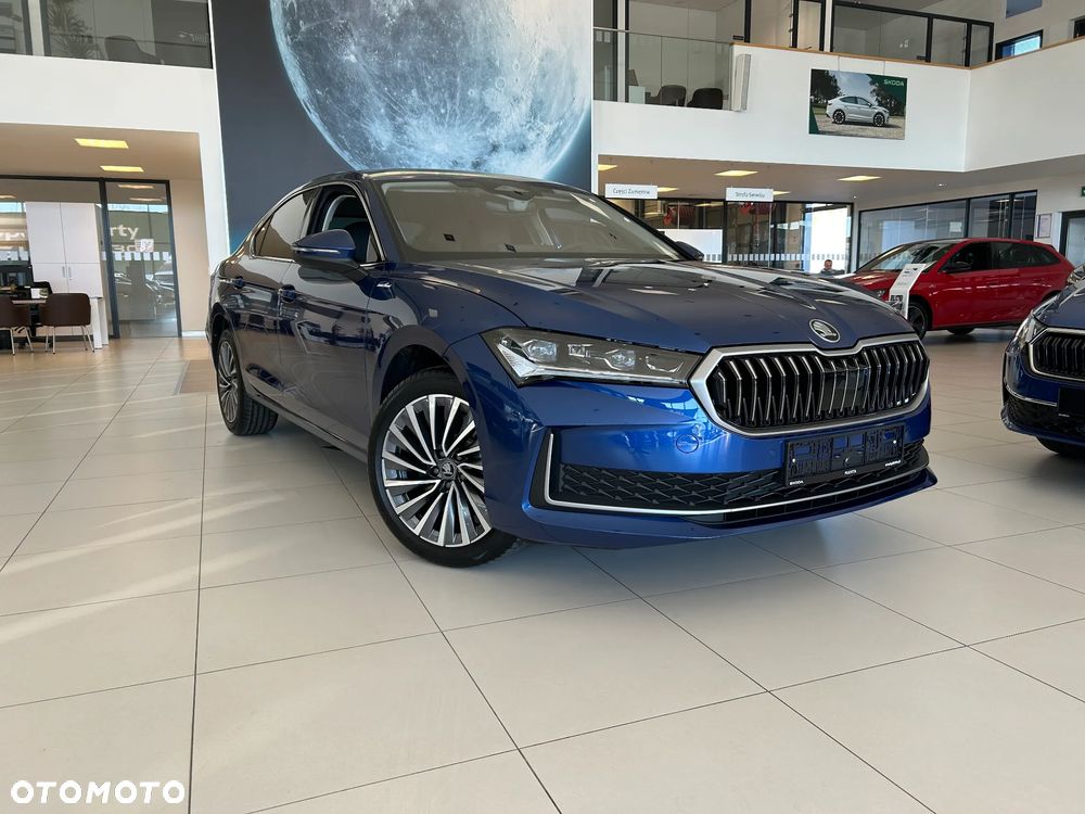 Nowy Skoda Superb 2025 - 219 900 PLN, 1 km - Otomoto.pl