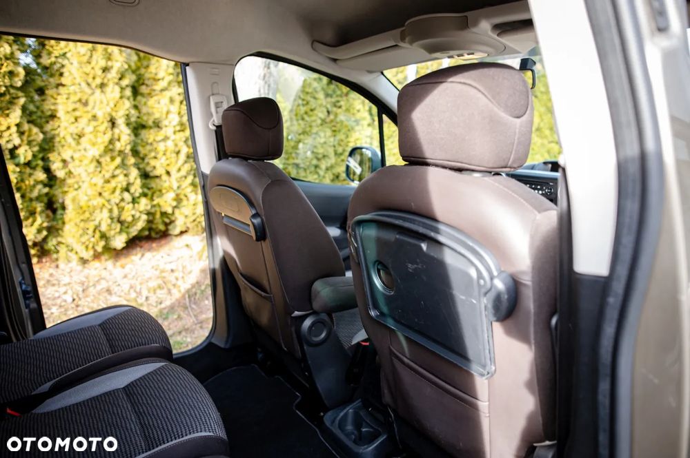 Używany Peugeot Partner 2015 - 27 900 PLN, 239 281 km - Otomoto.pl