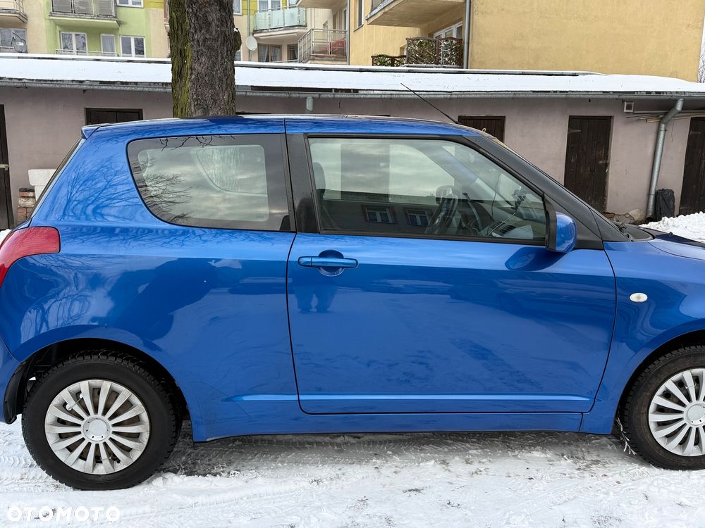 Używany Suzuki Swift 2005 - 8 500 PLN, 235 000 km - Otomoto.pl