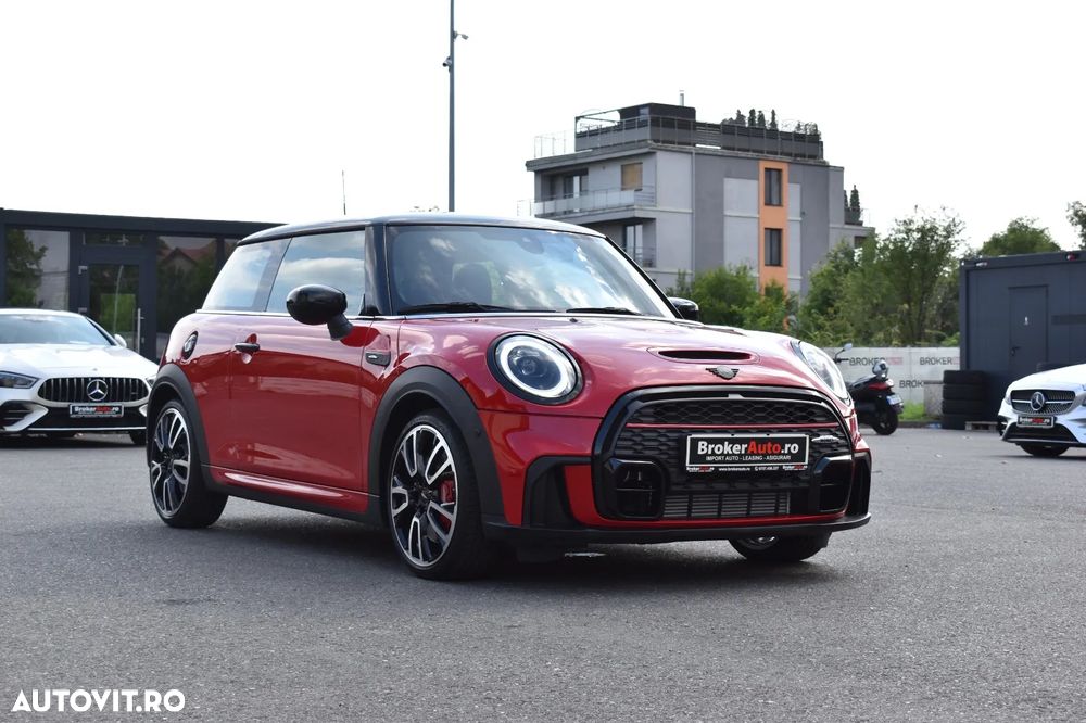 Second hand Mini Cooper - 30 899,54 EUR9 100 km - Autovit