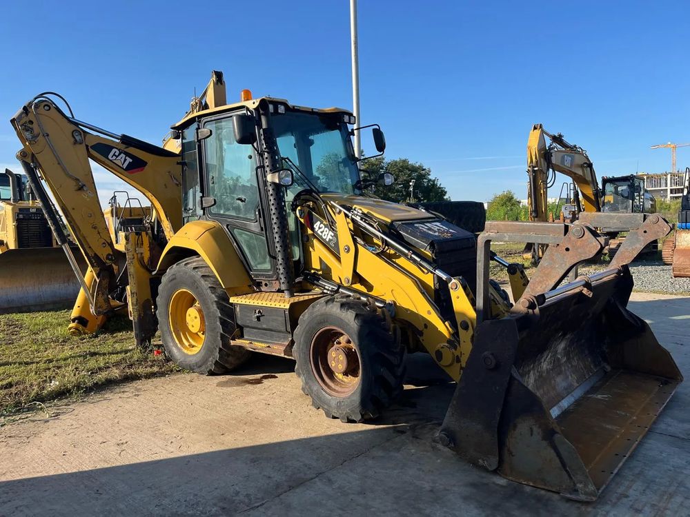 Utilizat Caterpillar CAT 428 F Buldoexcavator 2017 - 36 900 EUR ...