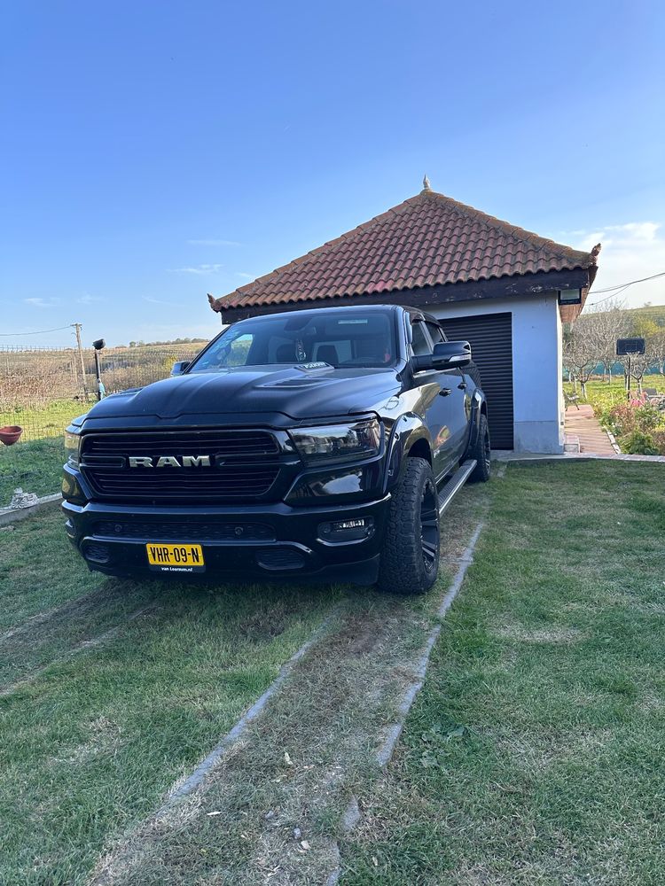 Utilizat Dodge RAM 2020 - 65 000 EUR, 85 000 km - Autovit.ro