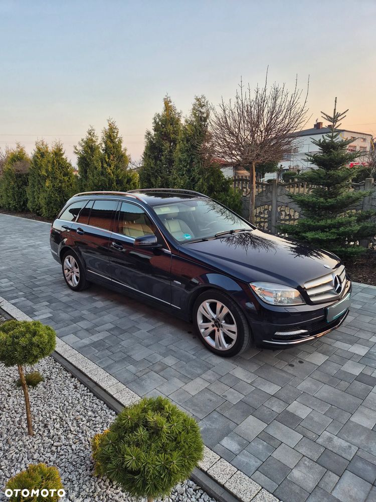 Używany Mercedes-Benz Klasa C 2010 - 24 200 PLN, 194 997 km - Otomoto.pl