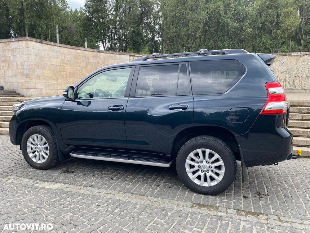 Utilizat Toyota Land Cruiser 2015 - 32 950 EUR, 120 800 km - Autovit.ro
