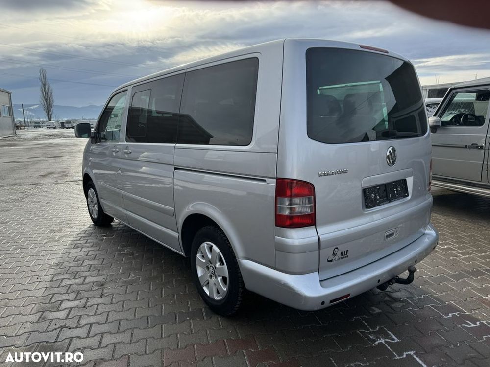 Second hand Volkswagen Multivan - 9 100 EUR298 000 km - Autovit