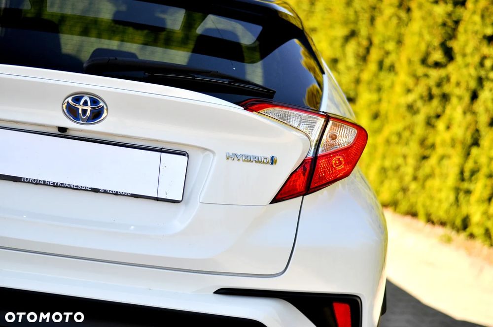 Używany Toyota C-HR 2018 - 64 900 PLN, 98 500 km - Otomoto.pl