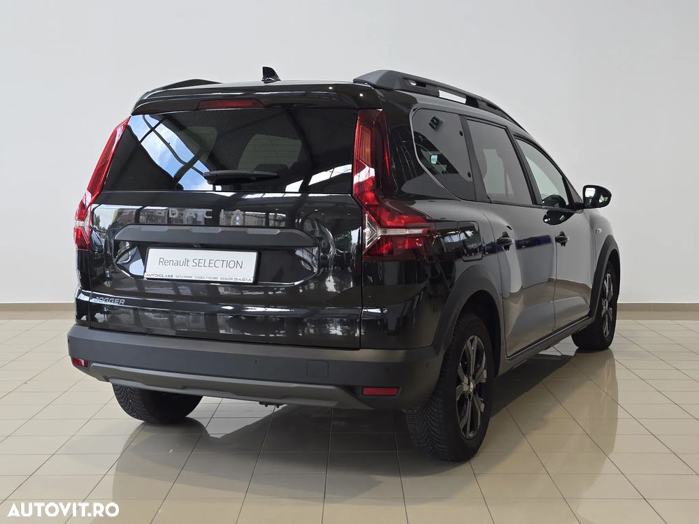 Utilizat Dacia Jogger 2022 - 13 500 EUR, 60 258 km - Autovit.ro