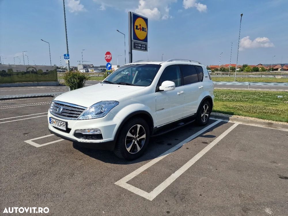Utilizat SsangYong REXTON 2015 - 12 500 EUR, 101 739 km - Autovit.ro