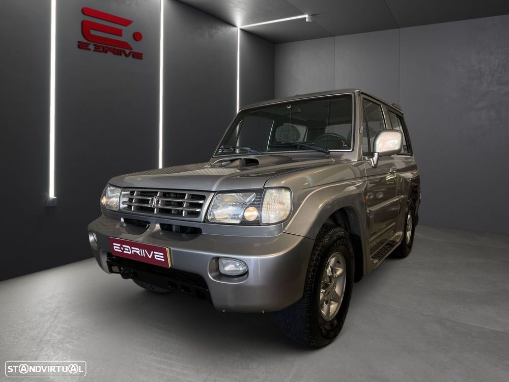 Usado Hyundai Galloper 1999 - 9 900 EUR, 158 000 km - Standvirtual.com