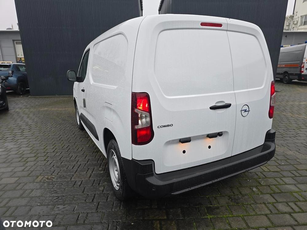 Nowy Opel Combo Van Cargo 1.5 BlueHDi L2 2025 - 99 142,92 PLN, 1 km ...
