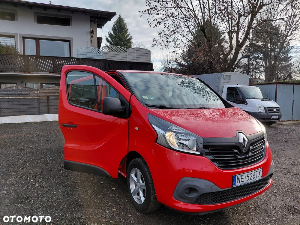 Używany Renault Trafic 2018 - 59 900 PLN, 294 500 km - Otomoto.pl