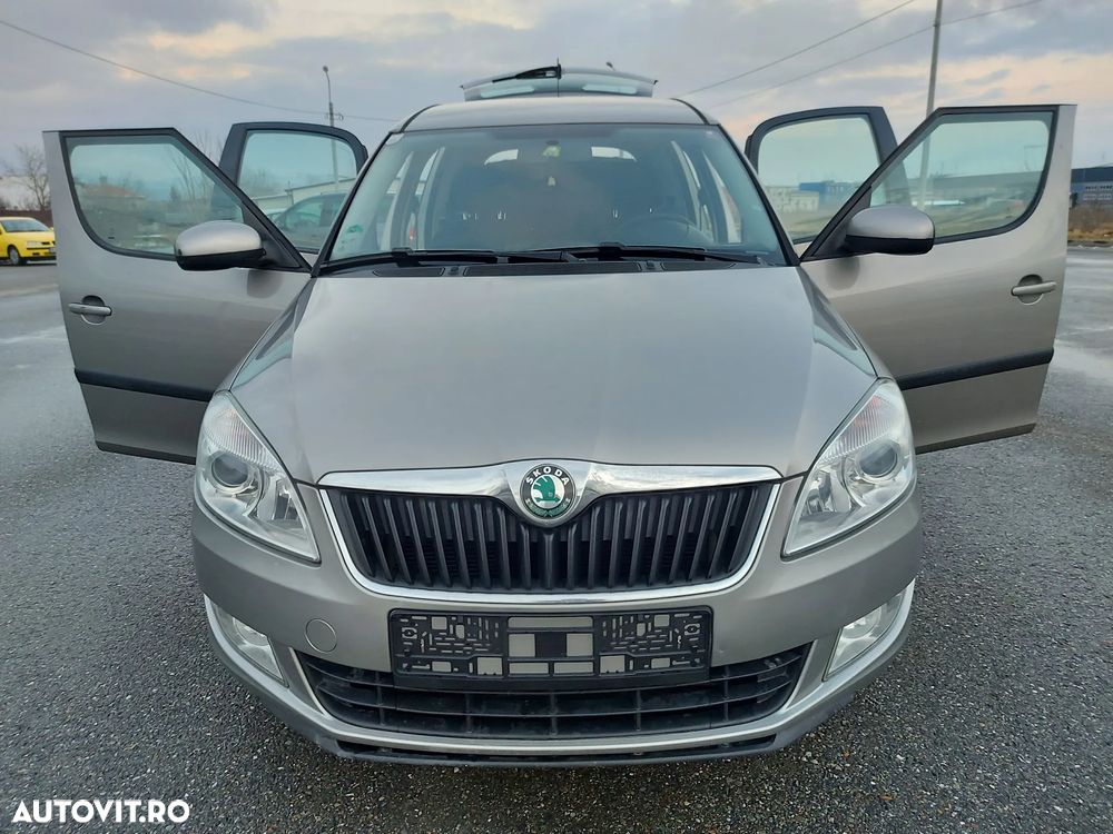 Utilizat Skoda Roomster 2011 - 3 990 EUR, 145 000 km - Autovit.ro