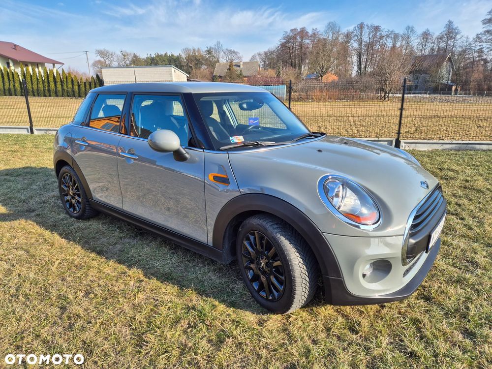 Używany MINI ONE 2017 - 62 400 PLN, 79 000 km - Otomoto.pl