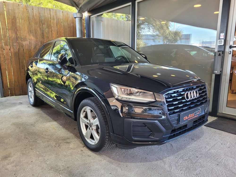 Usado Audi Q2 2017 - 21 990 EUR, 135 000 km - Standvirtual.com