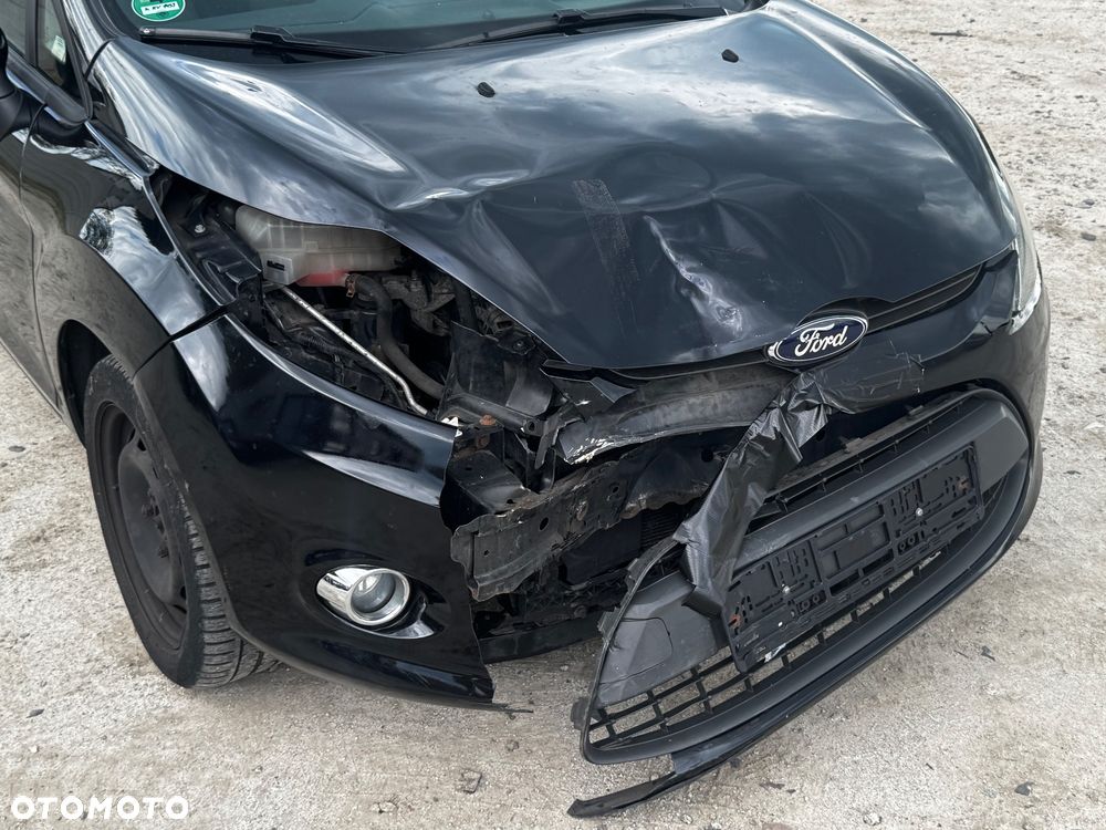 Używany Ford Fiesta 2012 - 5 500 PLN, 140 325 km - Otomoto.pl