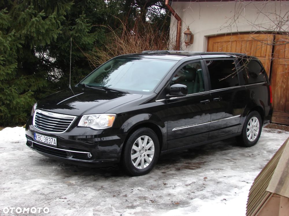 Używany Chrysler Town & Country 2016 - 53 900 PLN, 151 000 km - Otomoto.pl