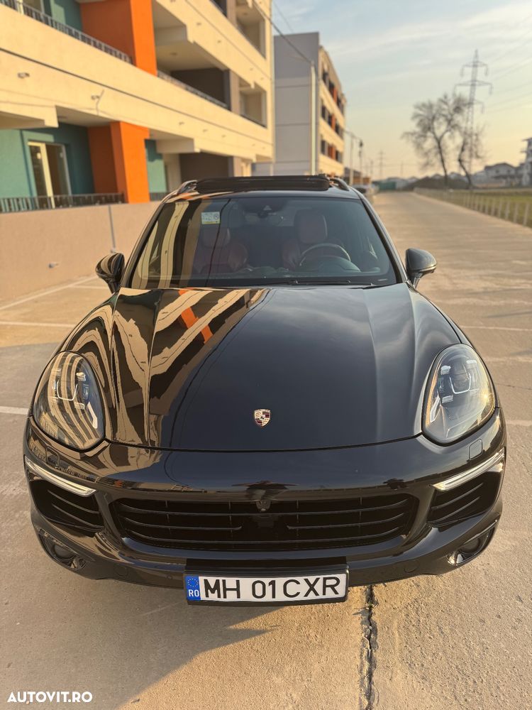 Utilizat Porsche Cayenne 2016 - 34 990 EUR, 194 000 km - Autovit.ro