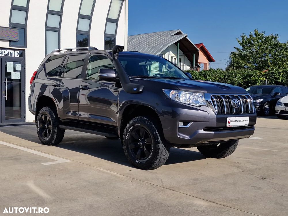 Utilizat Toyota Land Cruiser 2021 - 39 990 EUR, 90 000 km - Autovit.ro