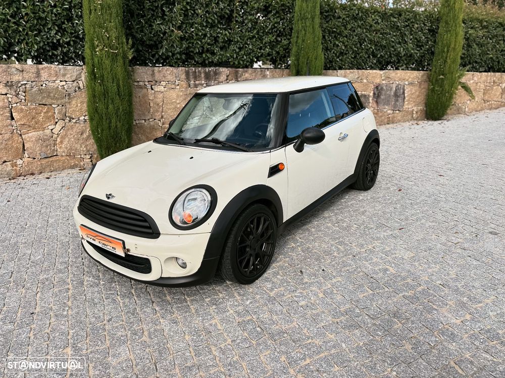 Usado MINI Cooper 2012 - 8 990 EUR, 174 000 km - Standvirtual.com