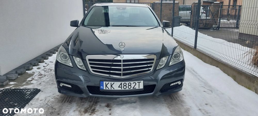Używany Mercedes-Benz Klasa E 2011 - 42 000 PLN, 164 647 km - Otomoto.pl
