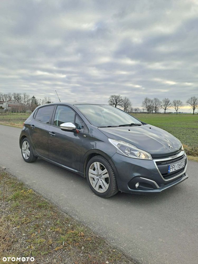Używany Peugeot 208 2017 - 24 999 PLN, 82 000 km - Otomoto.pl