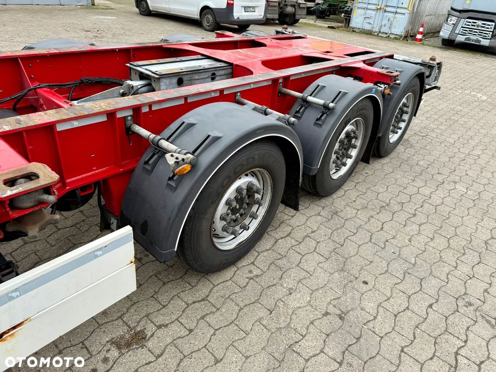 Używany Schmitz Cargobull SCHMITZ CARGOBULL SCB S3D – PODWOZIE KONTENEROWE – 2019 ROK – 45’ – 3 ...