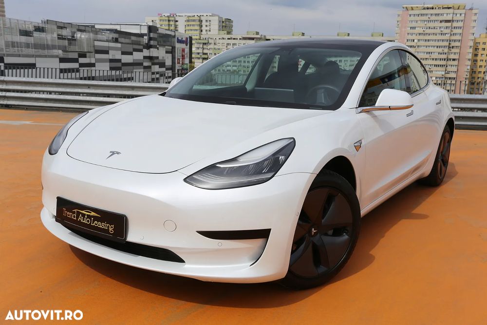 Utilizat Tesla Model 3 2020 - 18 500 EUR, 159 000 km - Autovit.ro