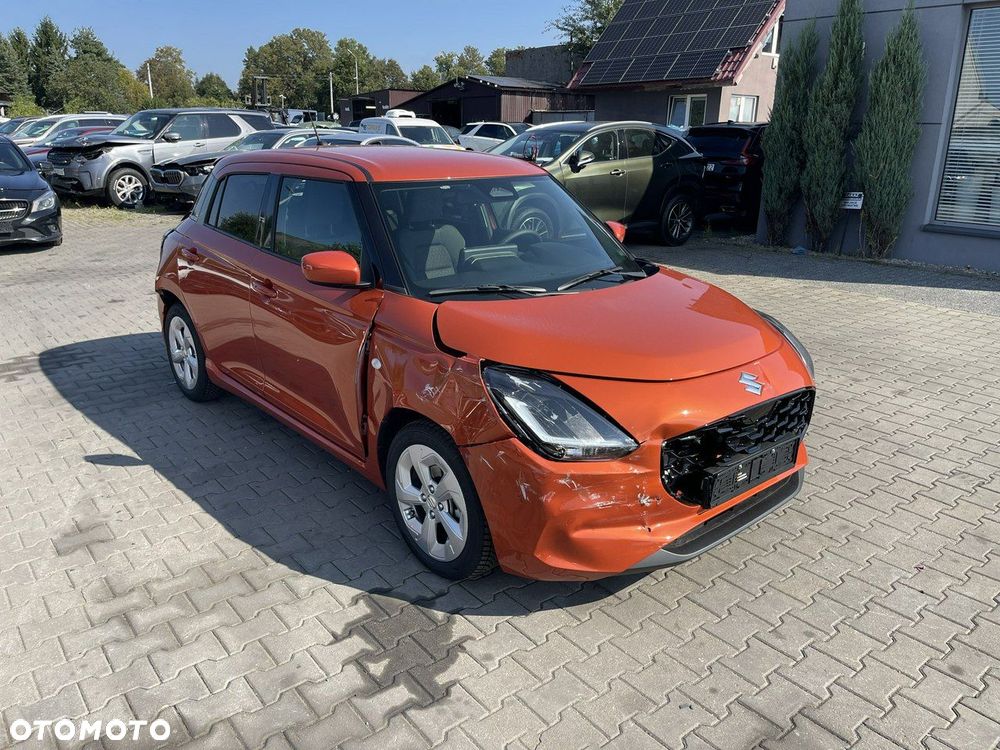Używany Suzuki Swift 2025 - 33 900 PLN, 6 300 km - Otomoto.pl
