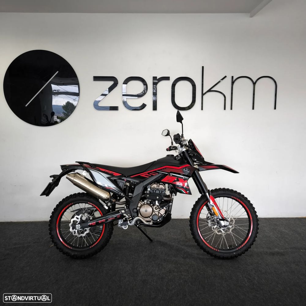 Usado FB Mondial SMX Enduro 2021 - 2 900 EUR - Standvirtual.com