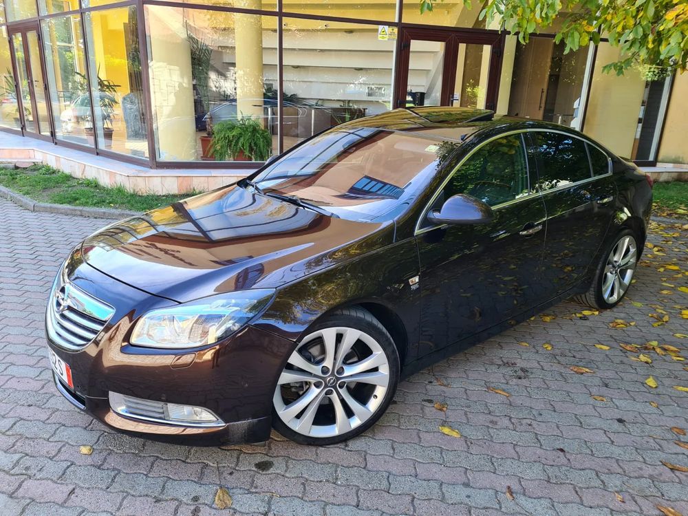 Utilizat Opel Insignia 2012 - 5 790 EUR, 220 000 km - Autovit.ro