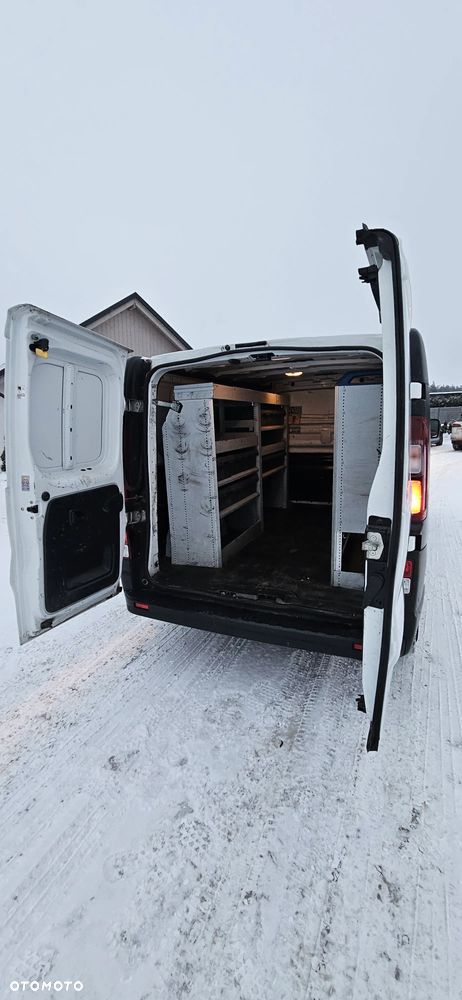 Używany Renault Trafic L1H1 Klima Nawigacja Szafki Regały 2019 - 38 700 ...