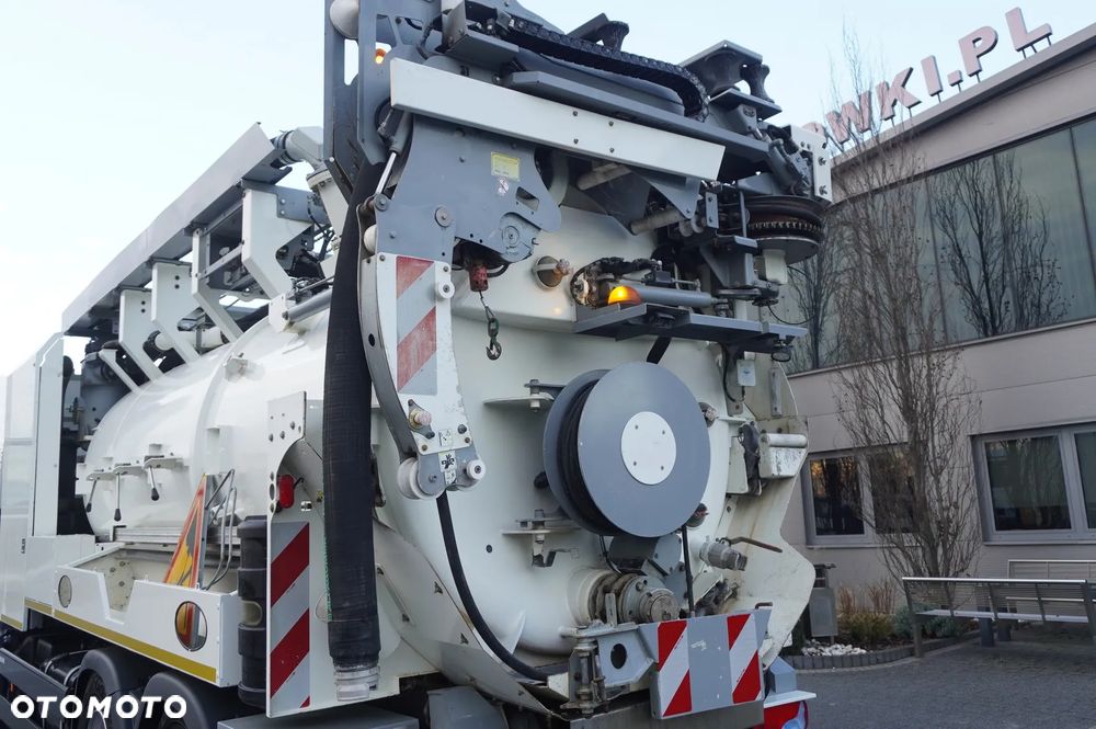 Używany MAN TGS 26.360 E6 / Zabudowa WUKO RIVARD 18 m3 / 130 tys. km / oś skrętna 2016 - 830 250 ...