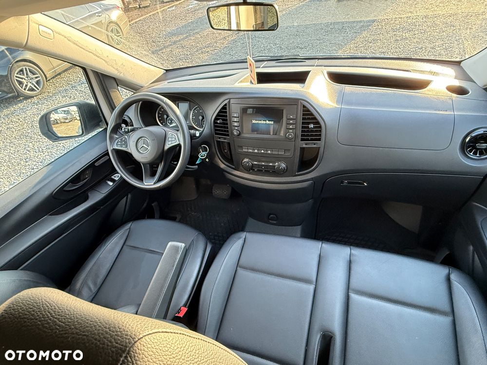 Używany Mercedes-Benz Vito 2021 - 135 300 PLN, 169 571 km - Otomoto.pl