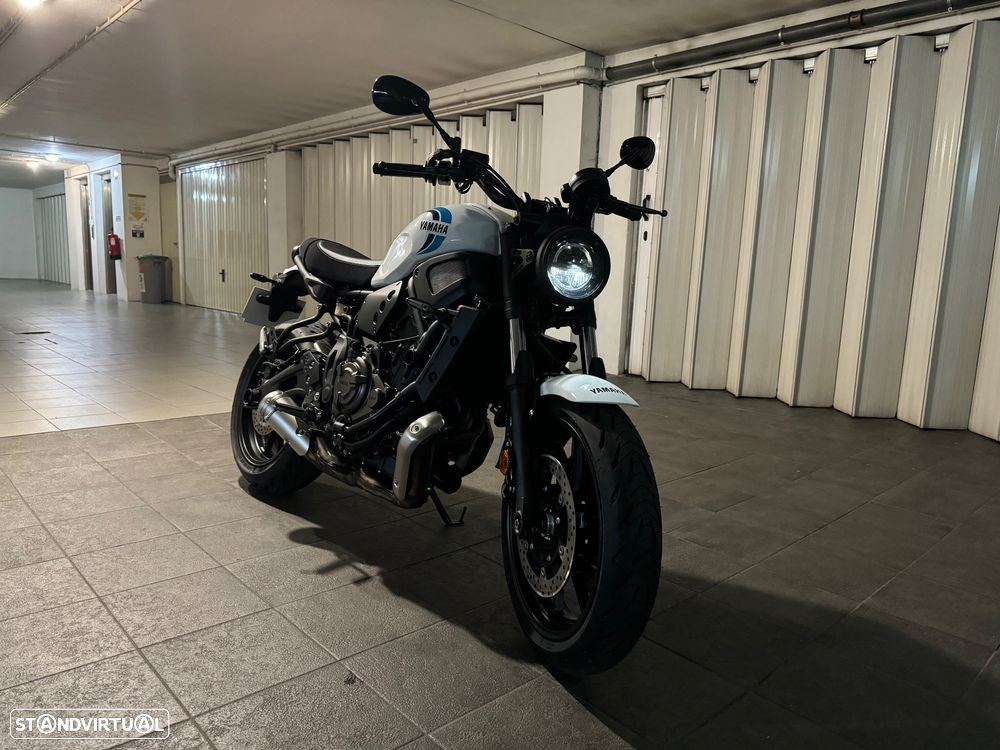 Usados Yamaha XSR - 7 500 EUR802 km, 2022 - Standvirtual