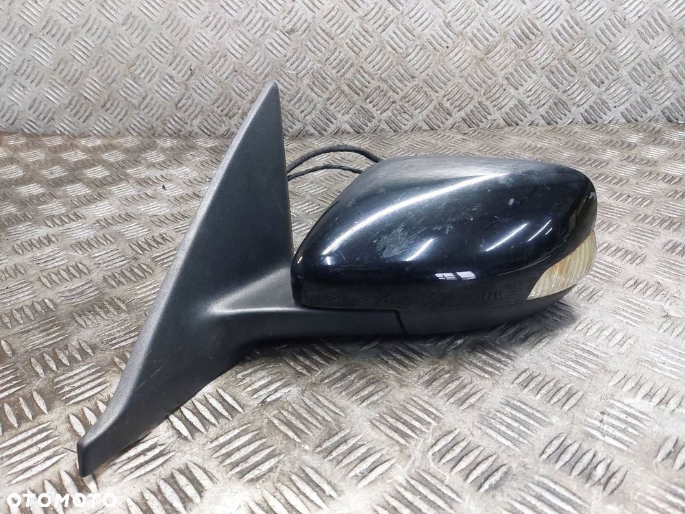 Używany Kompletne lusterka zewnętrzne - 349 PLN - Otomoto.pl