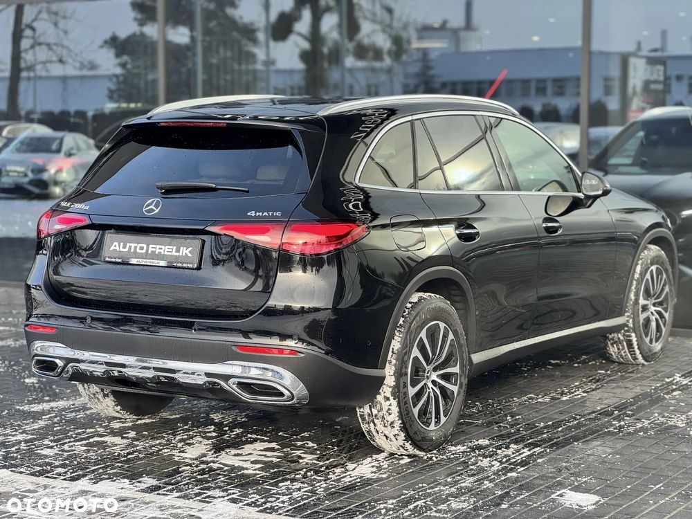 Nowy Mercedes-Benz GLC 2025 - 233 800 PLN, 5 km - Otomoto.pl