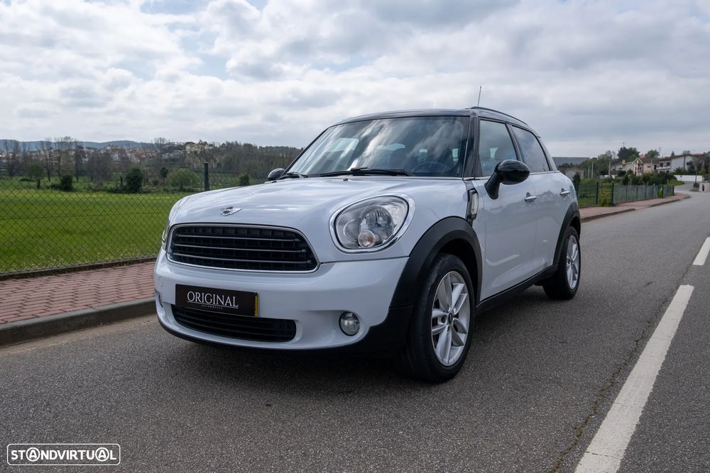 Usado MINI Countryman 2012 - 9 900 EUR, 195 000 km - Standvirtual.com