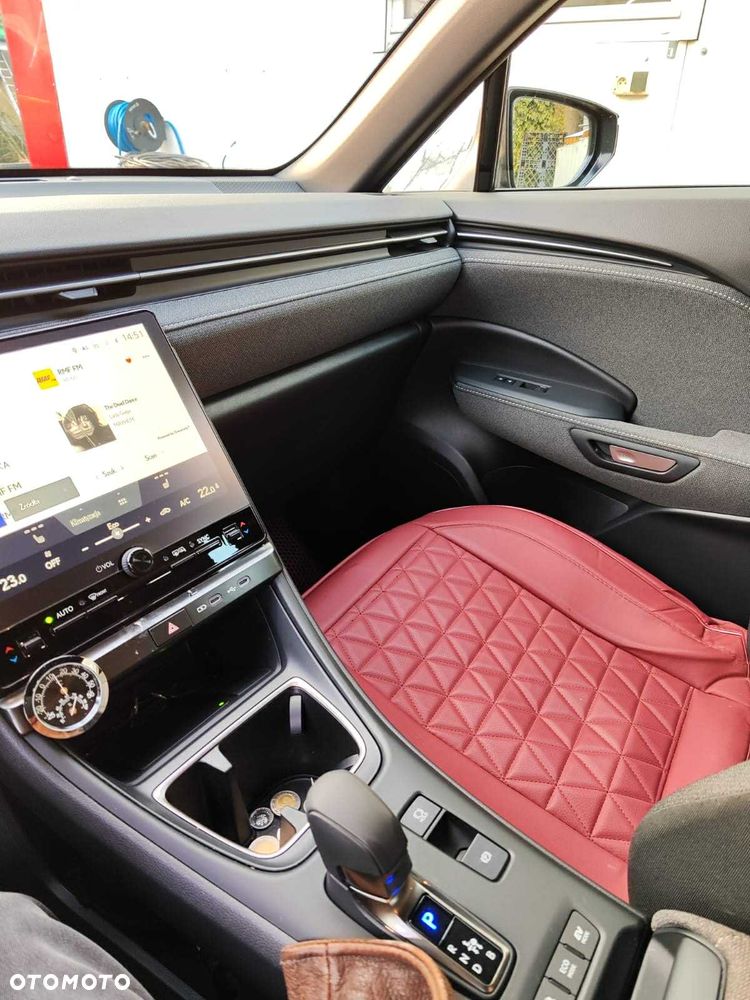 Używany Lexus LBX 2024 - 127 500 PLN, 11 300 km - Otomoto.pl