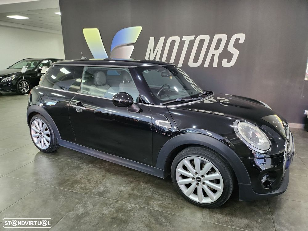 Usado MINI 5 Portas 2014 - 13 990 EUR, 150 000 km - Standvirtual.com