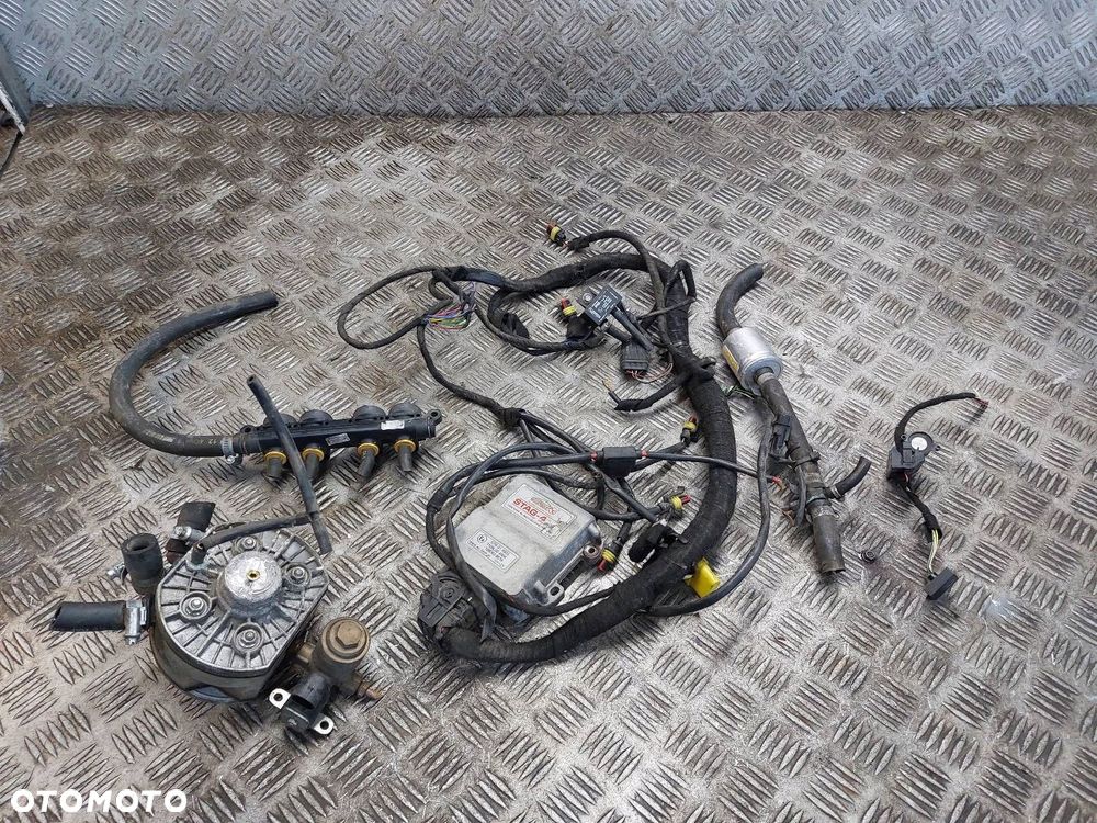 Używany Instalacje kompletne - 99 PLN - Otomoto.pl