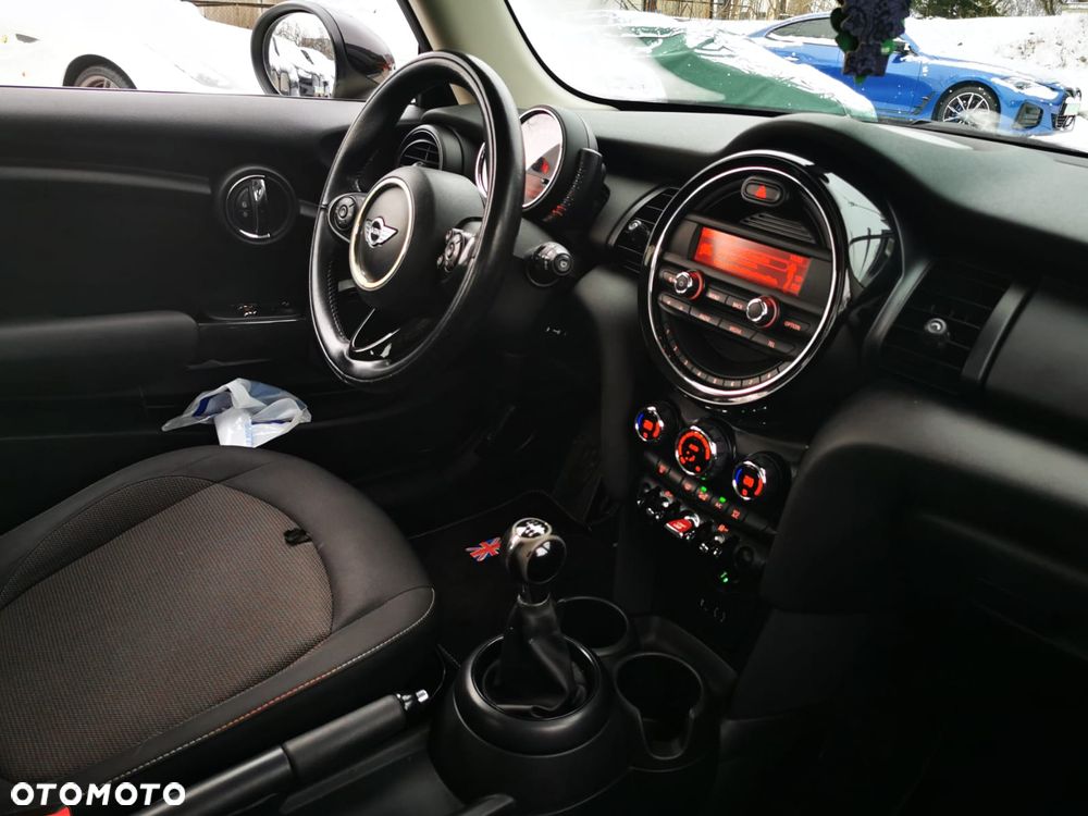 Używany MINI ONE 2016 - 34 900 PLN, 83 817 km - Otomoto.pl