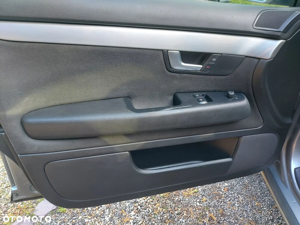 Używany Audi A4 Avant 2006 - 9 500 PLN, 349 580 km - Otomoto.pl