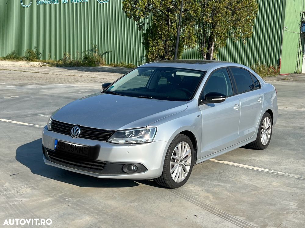 Utilizat Volkswagen Jetta 2012 - 9 800 EUR, 191 000 km - Autovit.ro