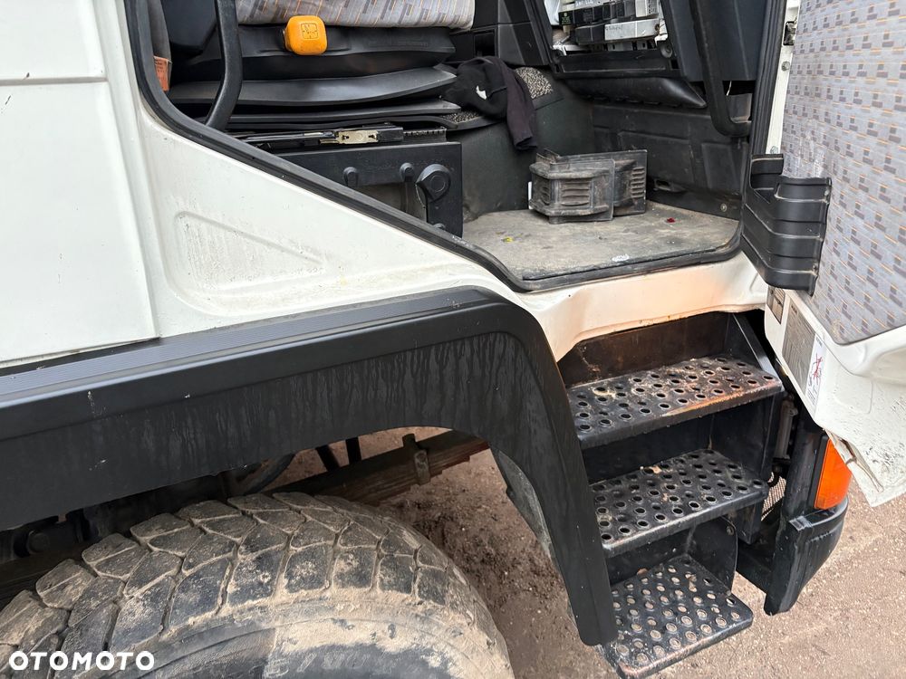 Używany MAN M08 1991 - 92 250 PLN, 276 556 km - Otomoto.pl