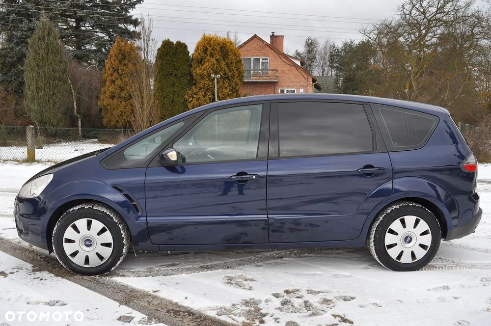 Używany Ford S-Max 2009 - 24 900 PLN, 174 127 km - Otomoto.pl