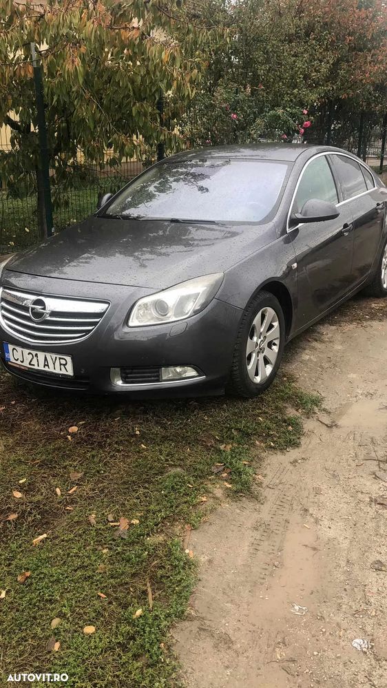 Utilizat Opel Insignia 2011 - 4 999 EUR, 240 000 km - Autovit.ro