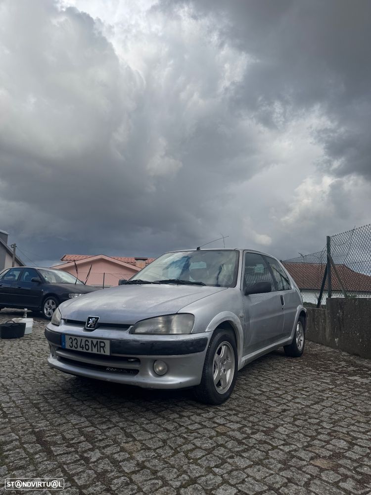 Usado Peugeot 106 1999 - 1 000 EUR, 226 000 km - Standvirtual.com